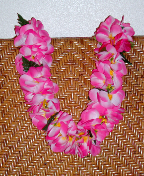 Silk Lei Gallery selection for all your Aloha & Wedding Day needs